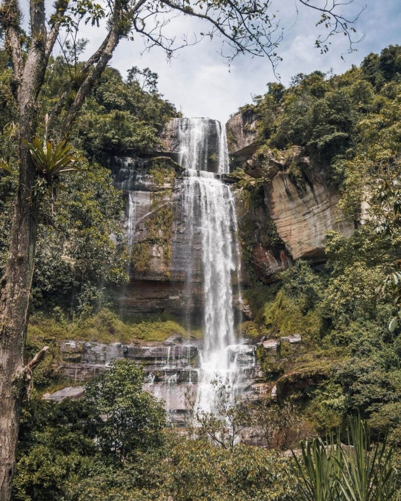 SAN JOSE DE SUAITA: CASCADA LOS CABALLEROS – Almas Aventureras